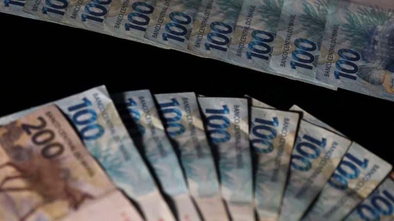 O que é a dívida pública do Brasil, como ela é gerida e como afeta seu ...